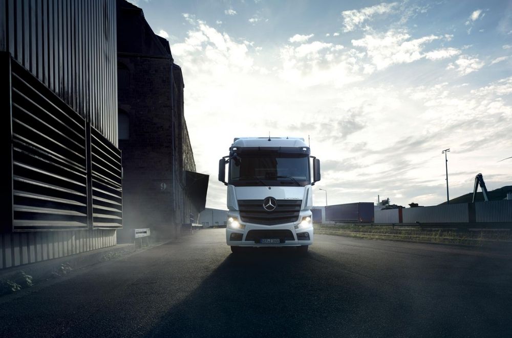 Mercedes Truck Wallpaper