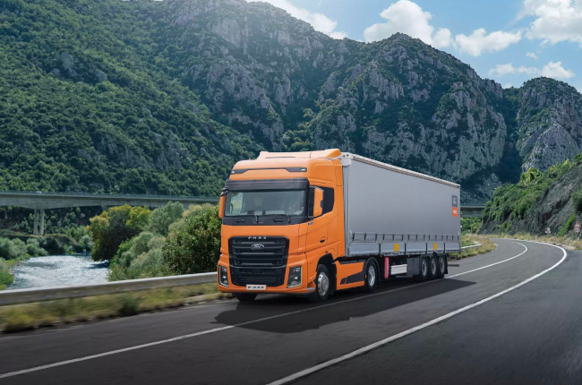 Ford Trucks collaborates with Hexagon Purus to produce a fuel storage ...