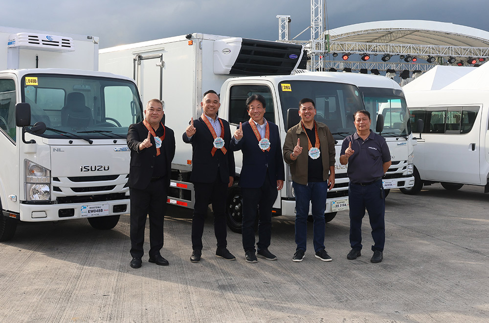 Isuzu shows off work-ready trucks at Cebu Truck Fest 2025 | TruckDeal