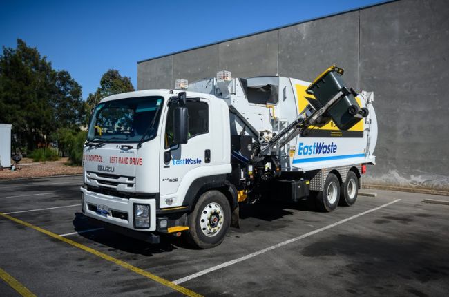 Isuzu showcases new waste management truck in Australia | TruckDeal